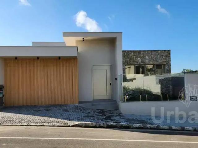 Casa / Sobrado para Venda em Jaraguá do Sul/SC Rau 3 Quartos