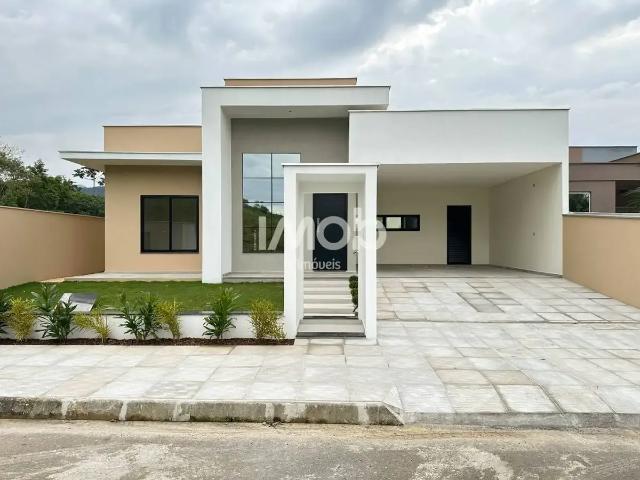 Casa / Sobrado para Venda em Jaraguá do Sul/SC Rau 3 Quartos