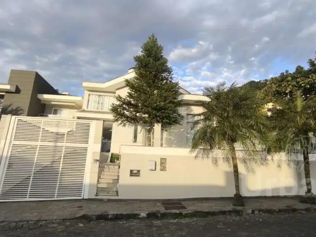 Casa / Sobrado para Venda em Jaraguá do Sul/SC Vila Nova 3 Quartos