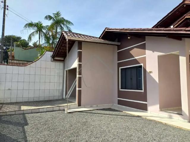 Casa / Sobrado para Venda em Jaraguá do Sul/SC Rau 3 Quartos