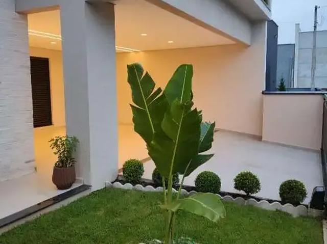Casa / Sobrado para Venda em Jaraguá do Sul/SC Rau 3 Quartos