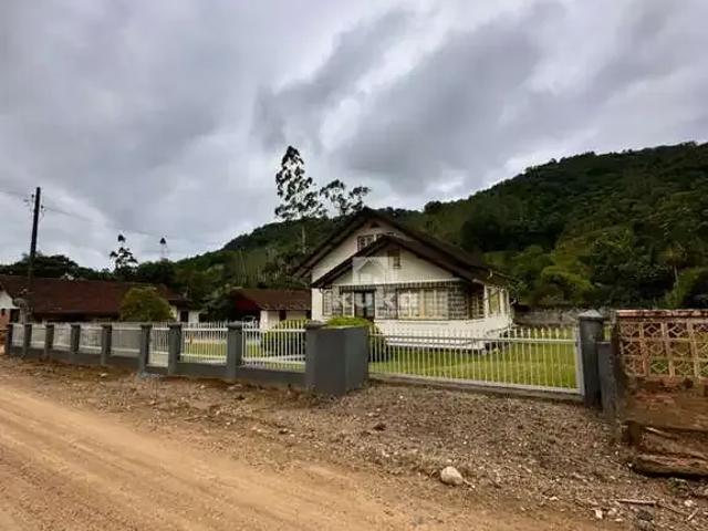 Casa / Sobrado para Venda em Jaraguá do Sul/SC Rio Cerro II 2 Quartos