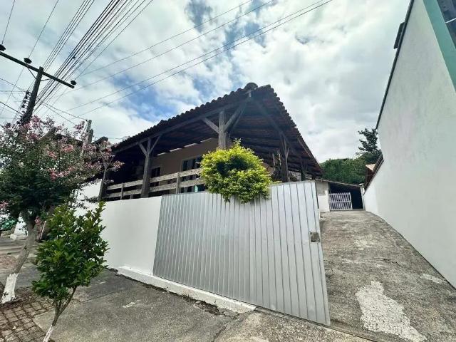 Casa / Sobrado para Venda em Jaraguá do Sul/SC Santo Antônio
