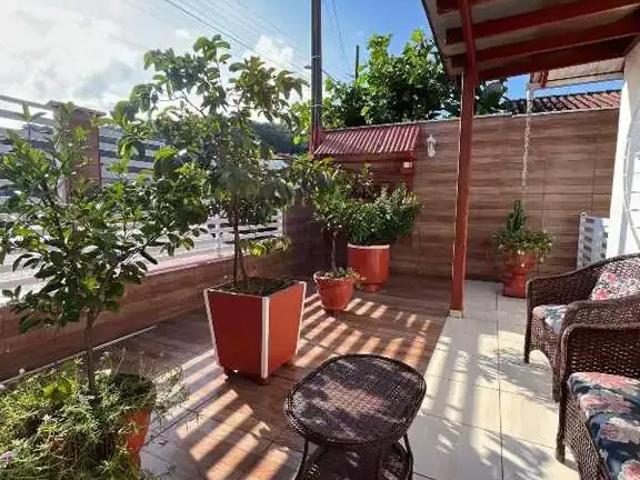 Casa / Sobrado para Venda em Jaraguá do Sul/SC Tifa Martins 4 Quartos