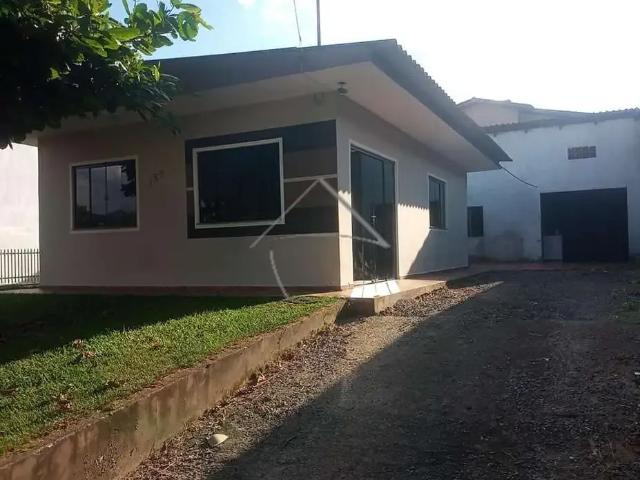 Casa / Sobrado para Venda em Jaraguá do Sul/SC Tifa Martins 4 Quartos