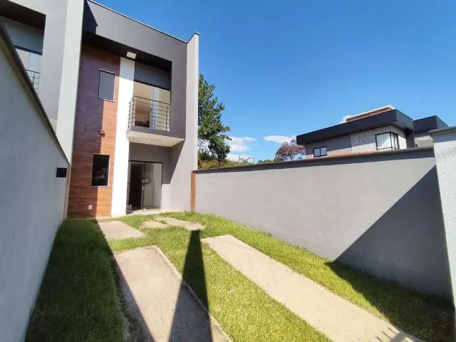 Casa / Sobrado para Venda em Jaraguá do Sul/SC Tifa Martins 2 Quartos