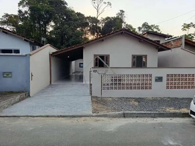 Casa / Sobrado para Venda em Jaraguá do Sul/SC Tifa Martins 2 Quartos