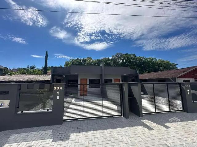 Casa / Sobrado para Venda em Jaraguá do Sul/SC Tifa Martins 3 Quartos