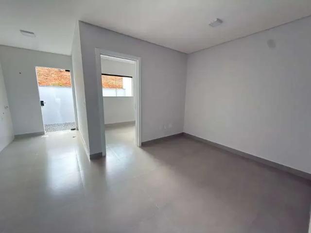 Casa / Sobrado para Venda em Jaraguá do Sul/SC Três Rios do Norte 2 Quartos