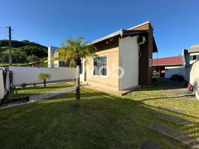 Casa / Sobrado para Venda em Jaraguá do Sul/SC Três Rios do Norte 2 Quartos