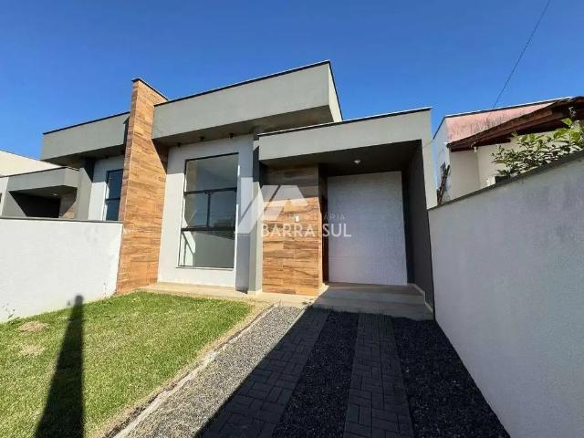 Casa / Sobrado para Venda em Jaraguá do Sul/SC Três Rios do Norte 3 Quartos