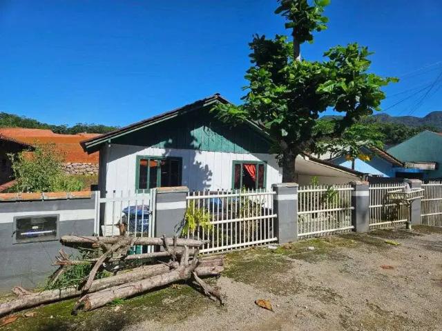 Casa / Sobrado para Venda em Jaraguá do Sul/SC Três Rios do Norte 3 Quartos