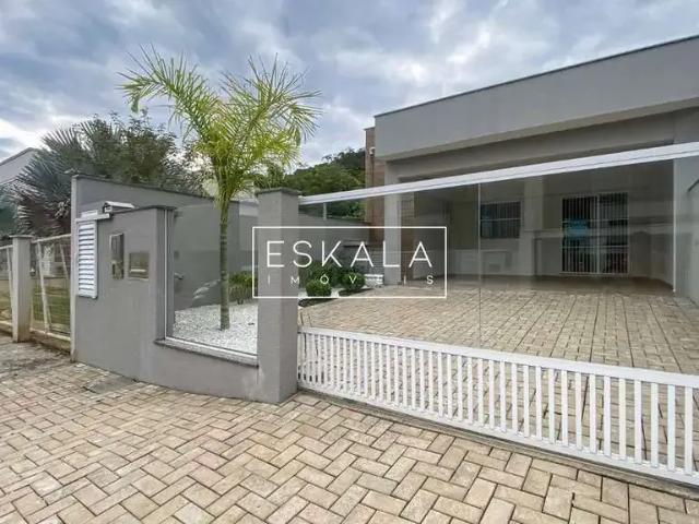 Casa / Sobrado para Venda em Jaraguá do Sul/SC Três Rios do Norte 3 Quartos