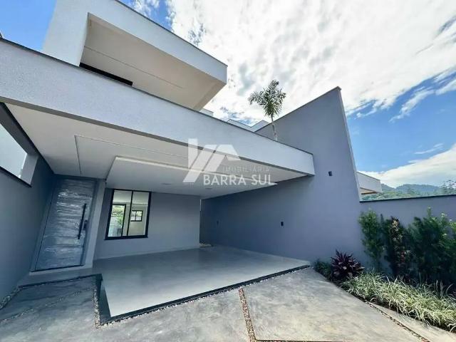 Casa / Sobrado para Venda em Jaraguá do Sul/SC Três Rios do Norte 3 Quartos