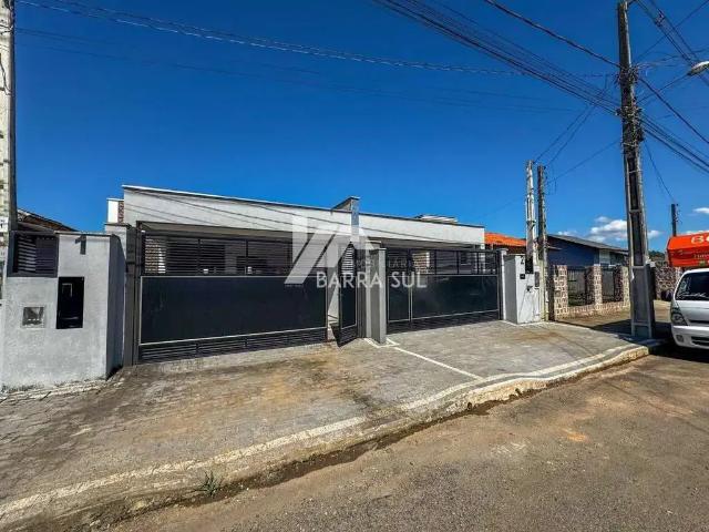 Casa / Sobrado para Venda em Jaraguá do Sul/SC Três Rios do Norte 3 Quartos