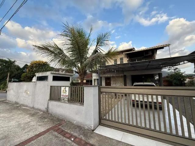 Casa / Sobrado para Venda em Jaraguá do Sul/SC Três Rios do Sul 3 Quartos