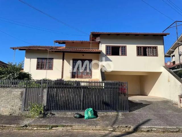 Casa / Sobrado para Venda em Jaraguá do Sul/SC Vila Lenzi 3 Quartos