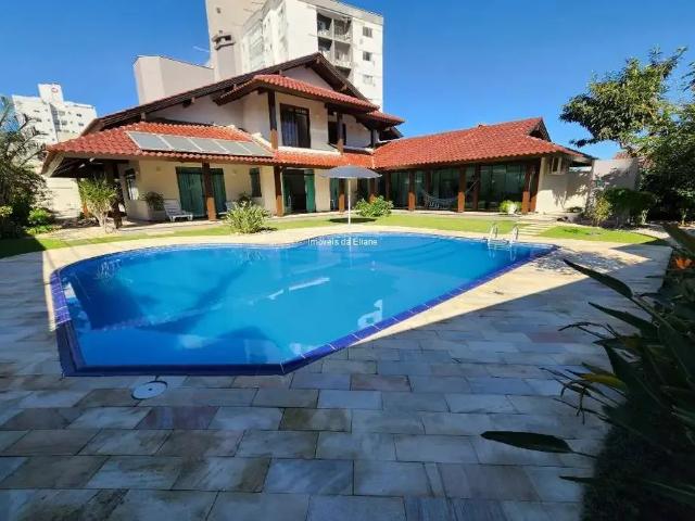 Casa / Sobrado para Venda em Jaraguá do Sul/SC Vila Nova 4 Quartos