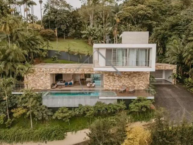 Casa / Sobrado para Venda em Jaraguá do Sul/SC Vila Nova 5 Quartos