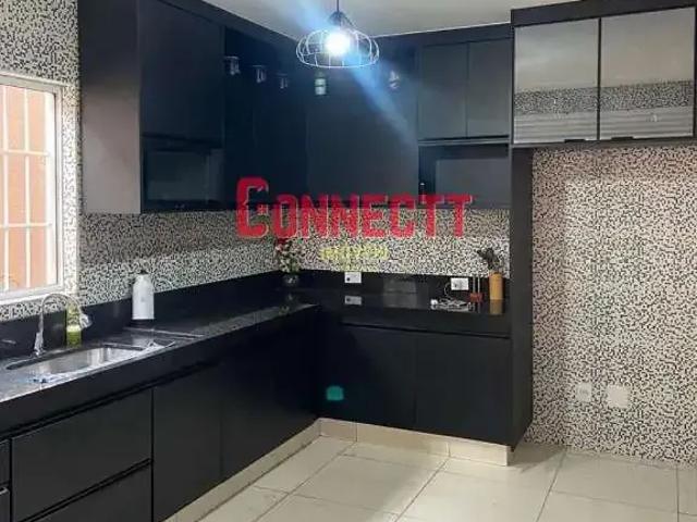Casa / Sobrado para Venda em Jardinópolis/SP Jardim das Aroeiras 4 Quartos
