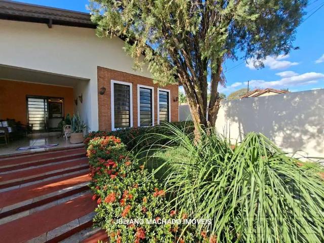Casa / Sobrado para Venda em Jardinópolis/SP Jardim Niágara 4 Quartos