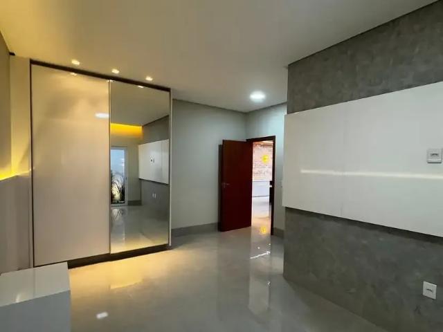 Casa / Sobrado para Venda em Jarinu/SP Bairro da Olaria 3 Quartos