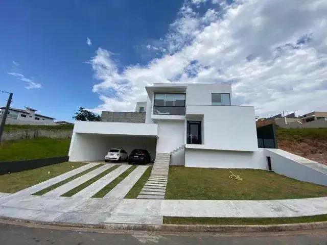 Casa / Sobrado para Venda em Jarinu/SP Centro 3 Quartos
