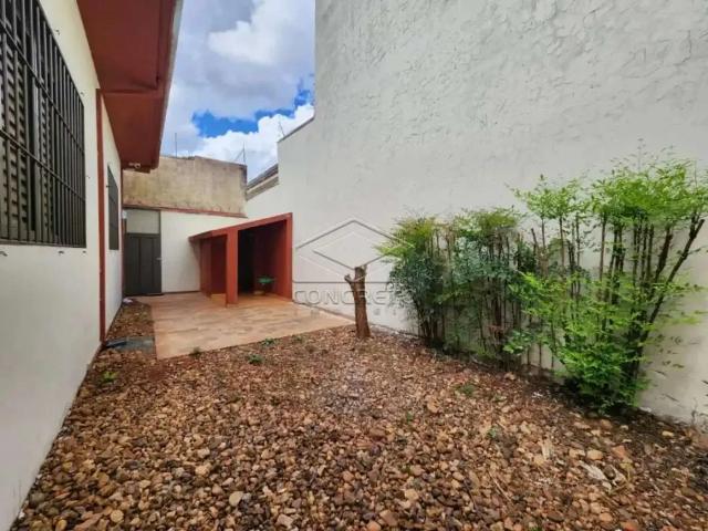 Casa / Sobrado para Venda em Jaú/SP Jardim Continental 3 Quartos