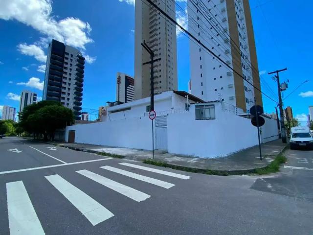 Casa / Sobrado para Venda em João Pessoa/PB Manaíra