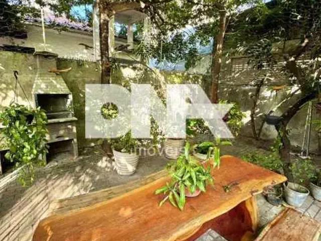 Casa / Sobrado para Venda em João Pessoa/PB Manaíra 5 Quartos