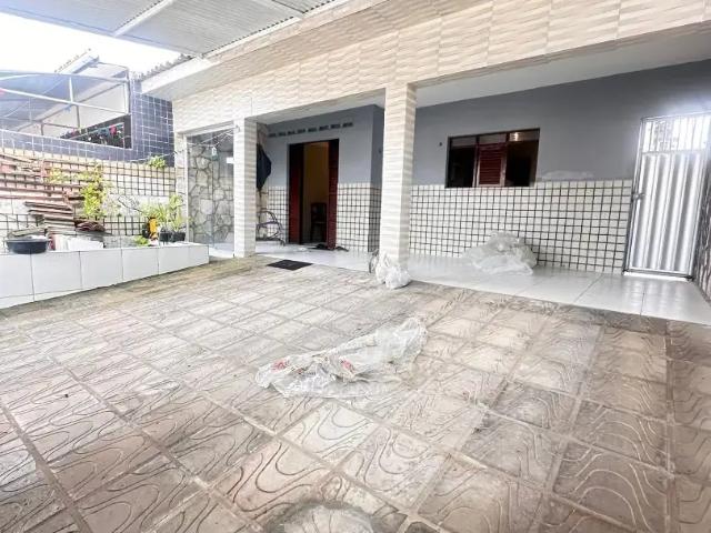 Casa / Sobrado para Venda em João Pessoa/PB Mangabeira 3 Quartos