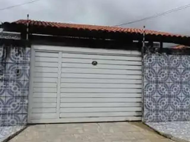 Casa / Sobrado para Venda em João Pessoa/PB Água Fria 4 Quartos