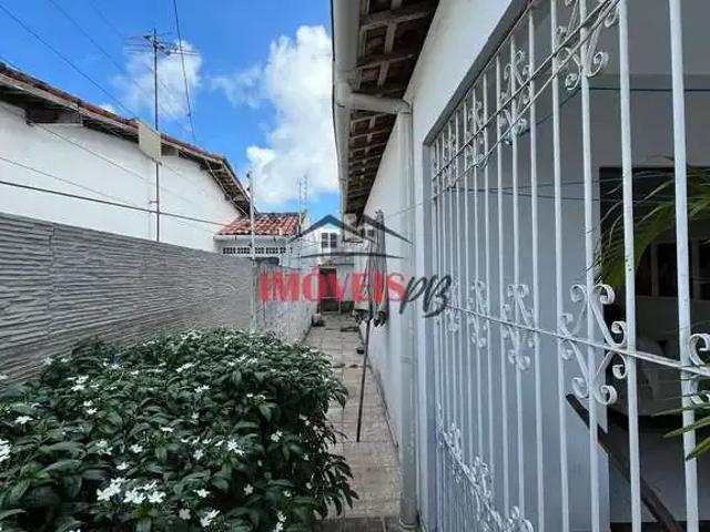 Casa / Sobrado para Venda em João Pessoa/PB Água Fria 3 Quartos