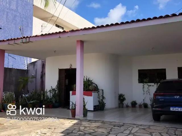 Casa / Sobrado para Venda em João Pessoa/PB Bessa 3 Quartos