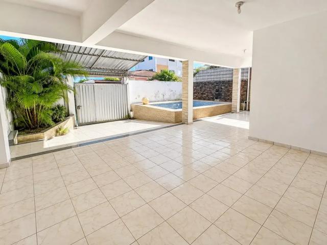 Casa / Sobrado para Venda em João Pessoa/PB Cristo Redentor 5 Quartos