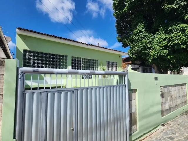 Casa / Sobrado para Venda em João Pessoa/PB Expedicionários 4 Quartos