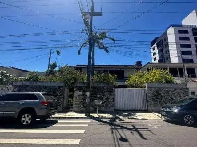 Casa / Sobrado para Venda em João Pessoa/PB Expedicionários 5 Quartos