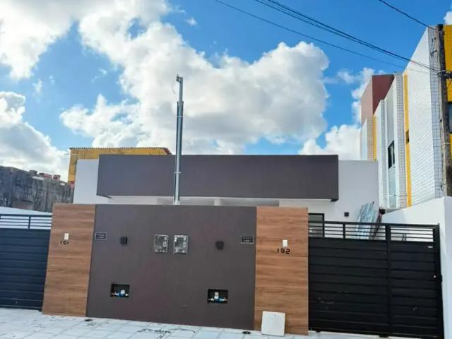 Casa / Sobrado para Venda em João Pessoa/PB Ernesto Geisel 2 Quartos