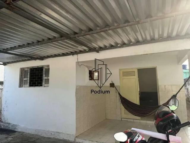 Casa / Sobrado para Venda em João Pessoa/PB Estados 3 Quartos