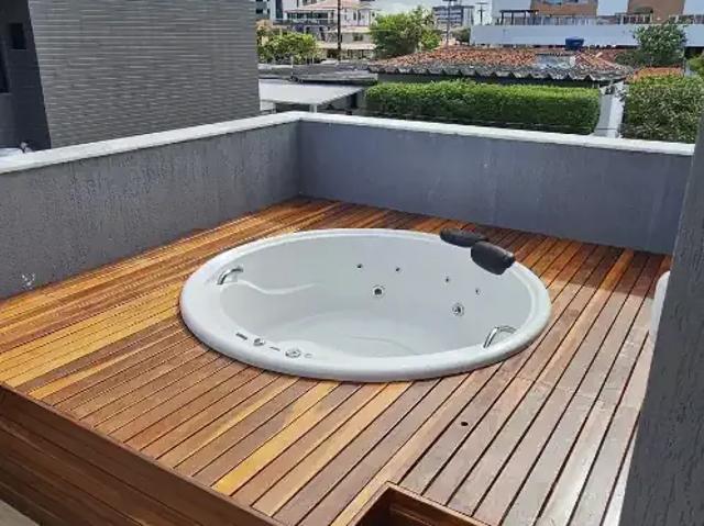 Casa / Sobrado para Venda em João Pessoa/PB Estados 3 Quartos