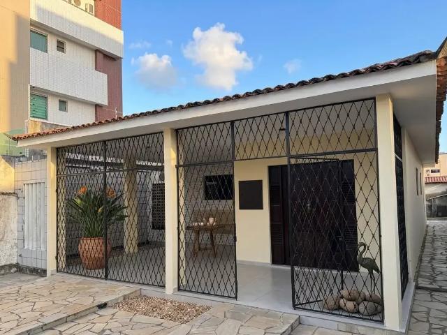 Casa / Sobrado para Venda em João Pessoa/PB Jardim Cidade Universitária 3 Quartos