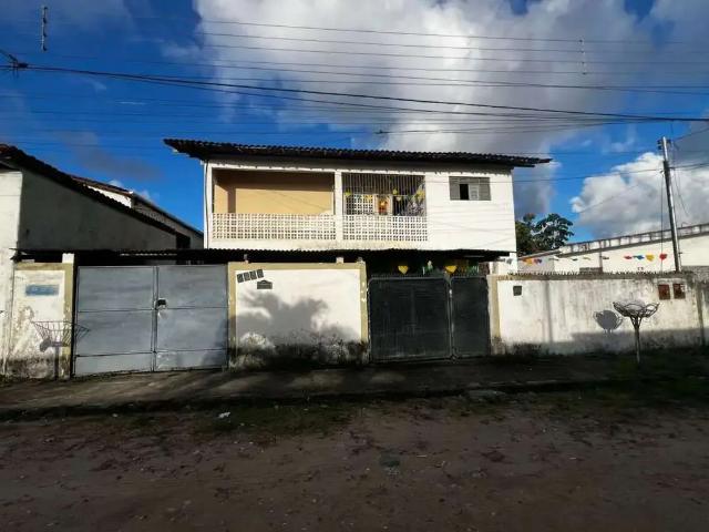 Casa / Sobrado para Venda em João Pessoa/PB João Paulo II 6 Quartos