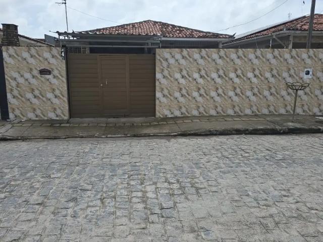 Casa / Sobrado para Venda em João Pessoa/PB José Américo de Almeida 3 Quartos