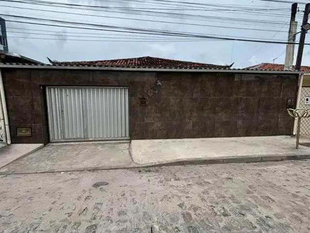 Casa / Sobrado para Venda em João Pessoa/PB José Américo de Almeida 3 Quartos