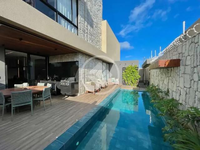 Casa / Sobrado para Venda em João Pessoa/PB Portal do Sol 4 Quartos