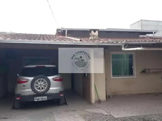 Casa / Sobrado para Venda em Joinville/SC Ulysses Guimarães 4 Quartos