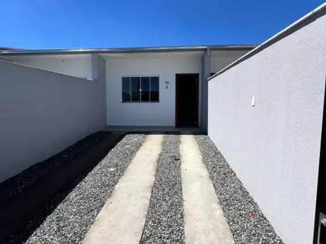Casa / Sobrado para Venda em Joinville/SC Ulysses Guimarães 2 Quartos