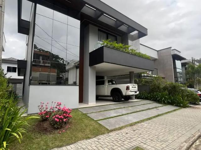 Casa / Sobrado para Venda em Joinville/SC Vila Nova 3 Quartos