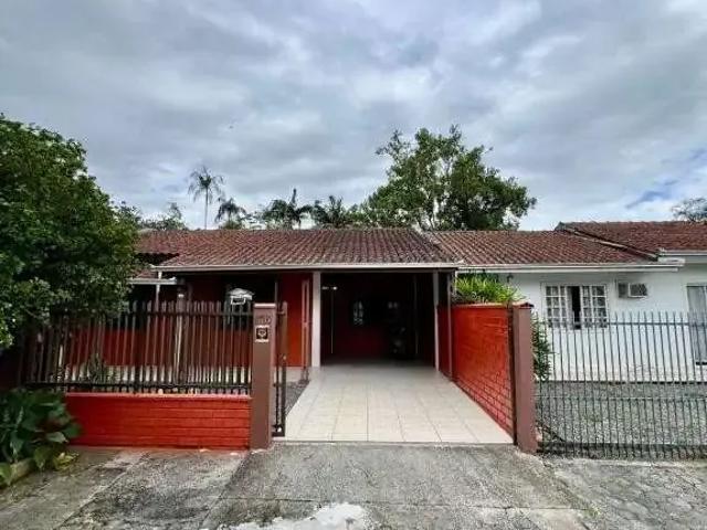 Casa / Sobrado para Venda em Joinville/SC Vila Nova 3 Quartos