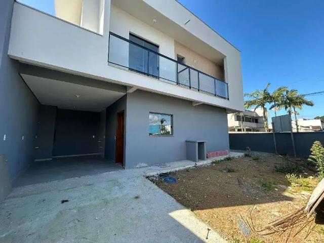 Casa / Sobrado para Venda em Joinville/SC Vila Nova 3 Quartos